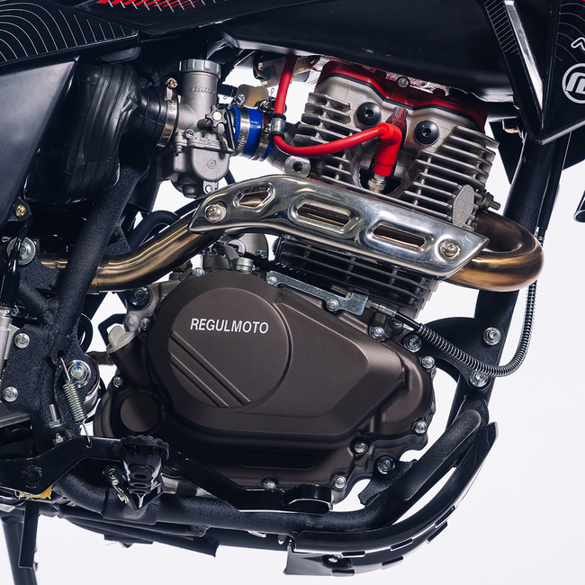 Мотоцикл Regulmoto Sport-003 PR PRO 4 valves 6 Gear (черный/красный ...